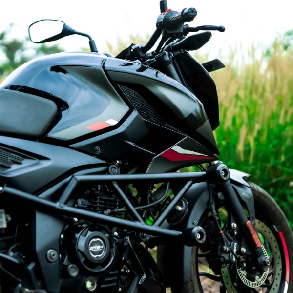 Custom Pulsar N160 Crash Guard | High-Performance Bike Upgrades from ...